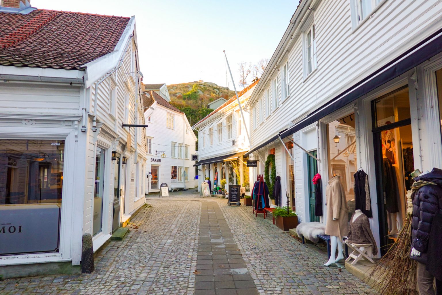 Mandal – byen med alle sandstrendene – Med koffert og kamera