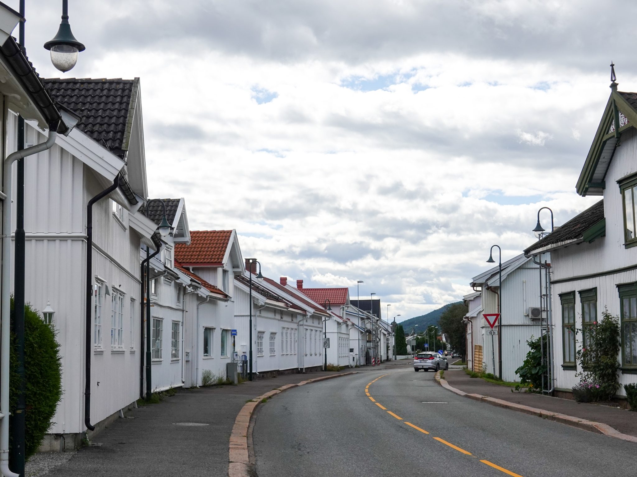 Svelvik – en kulturperle i Drammensfjorden – Med koffert og kamera